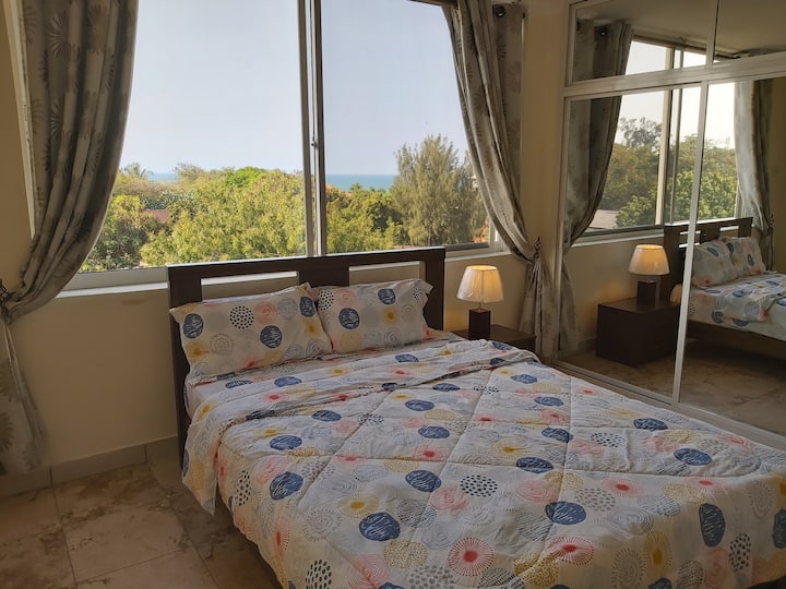 Beautiful 2br Close To The Beach On The Peninsula - 坦尚尼亞