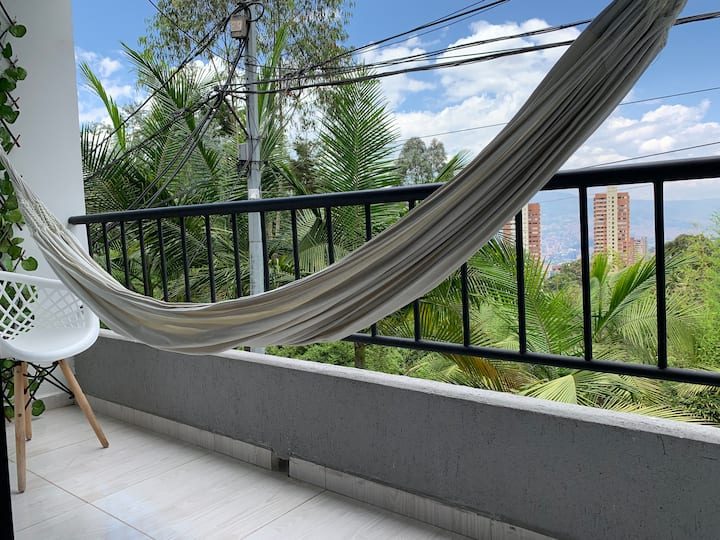 Apartamento Poblado Sector Campestre Apto 201 - Medellín