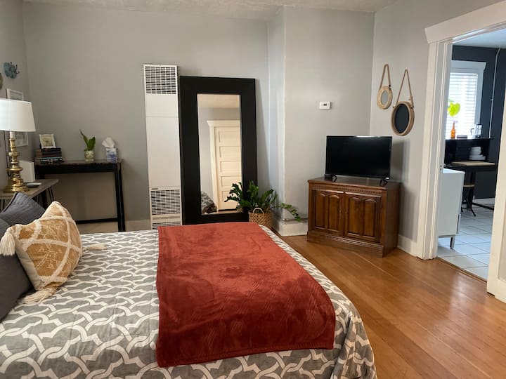 Cozy Studio In Downtown - Salt Lake City, UT