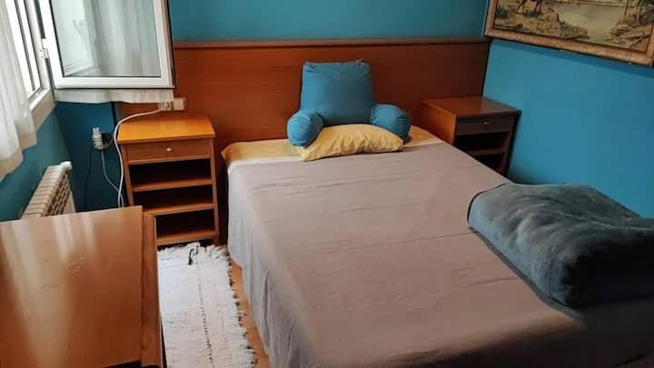 Aircon Room 1.4x2.0, Prvt Bathroom, Kitchen Use. - Tarragona
