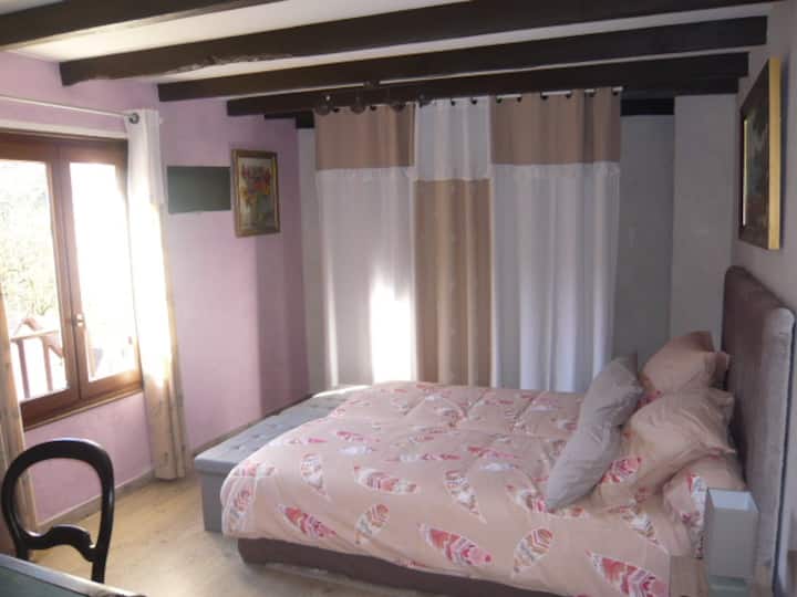 Chambre C2 Climatisée, Vallée De La Cére - Beaulieu-sur-Dordogne