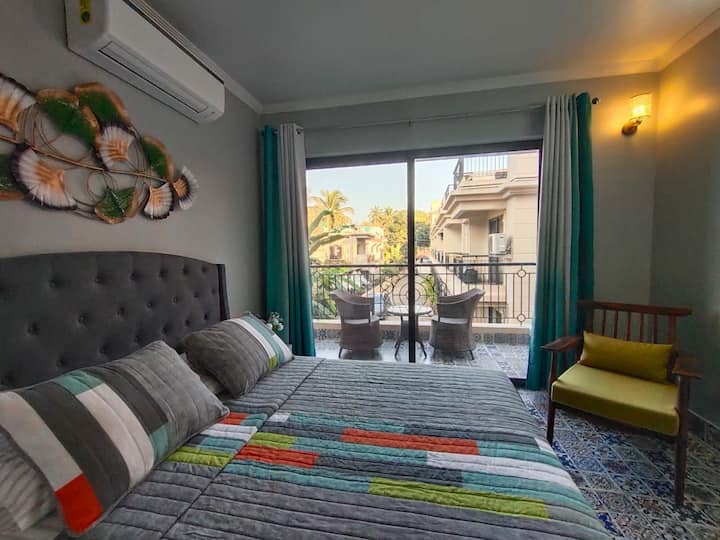 2br Luxury Apartment With Pool In Siolim - Goa
