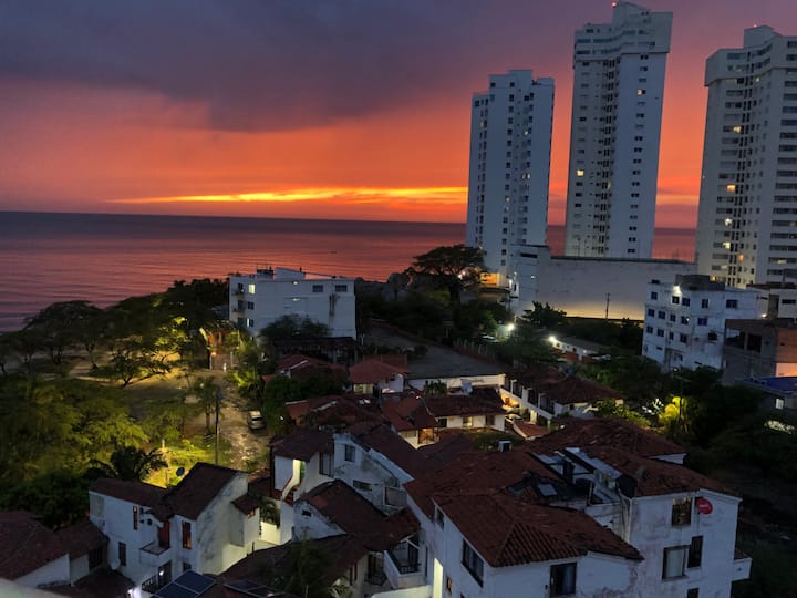Lindo Apartamento Con Vista Al Mar, Rodadero Sur - Santa Marta