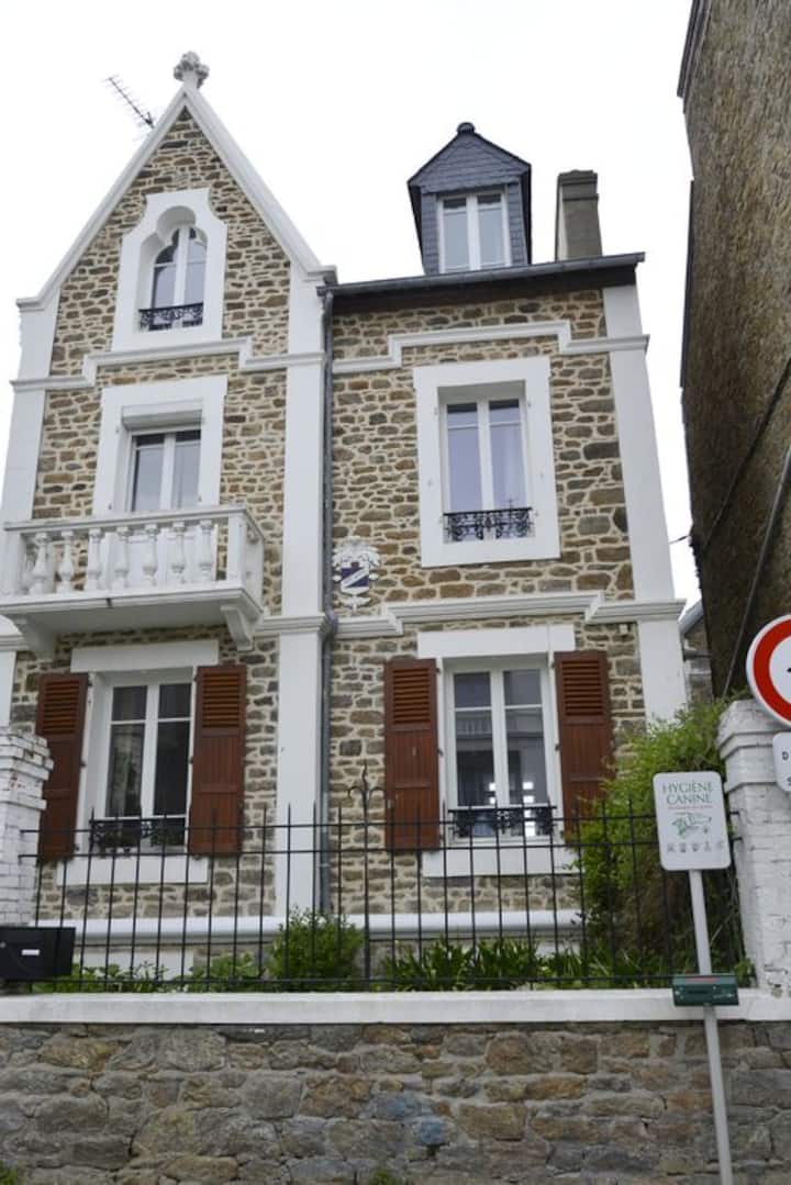 Maison De Caractère à St Malo Près De La Plage - Saint-Malo