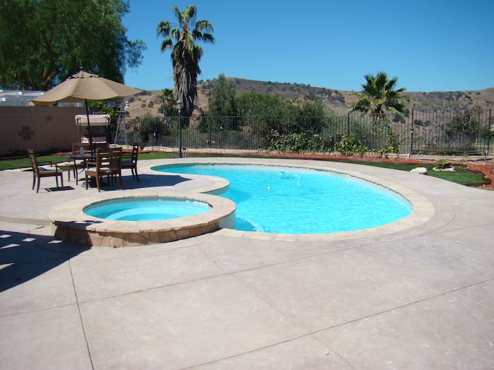 Amazing Single House In Calabasas - Calabasas, CA