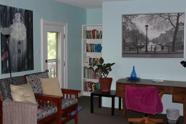 Charming Two Story Home Centrally Located - Kitchener