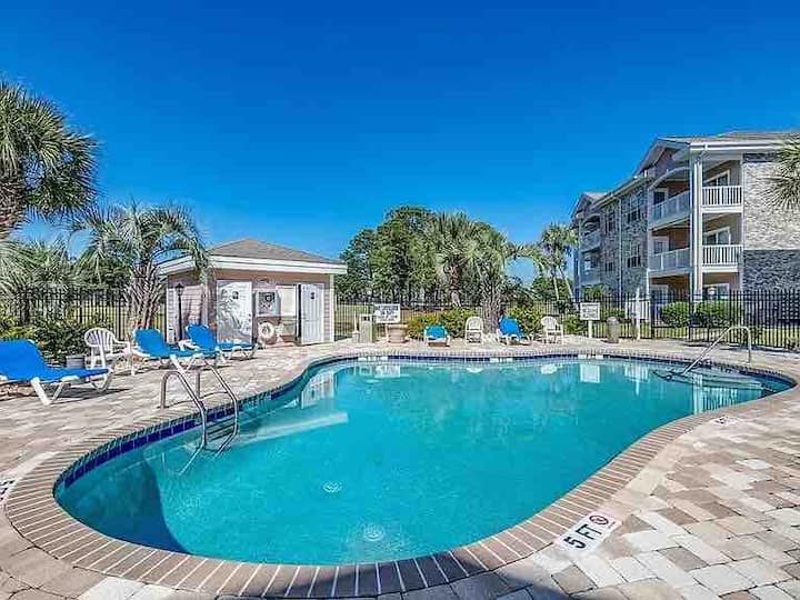 Two Bedroom Condo One Mile From The Beach - Myrtle Beach, SC