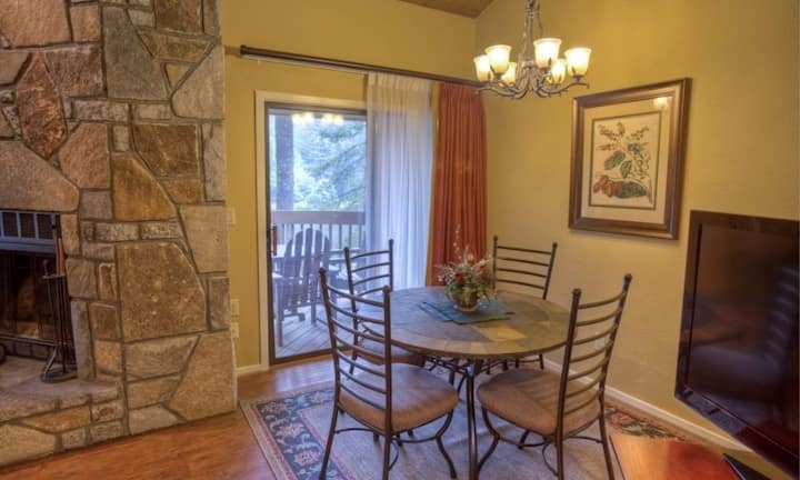 Mountain Perfection! 2bdr/2ba In Sapphire Valley - Cashiers, NC