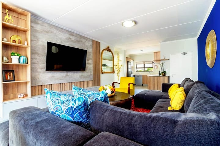 #Alimamaspaces: Farai’s  Whisken Apartment - Midrand