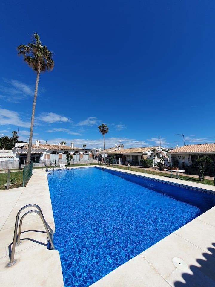 La Cabaña, Muy Cerca De La Playa Y De La Piscina - La Cala de Mijas