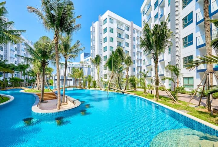 Jomtien Pattaya New Luxury Resort, Pool-gym-wifi ! - Pattaya