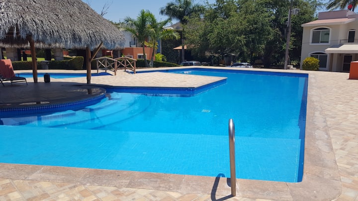 Residencia A 5 Min De La Playa. 1 Jacuzzi - Manzanillo