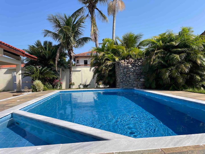 A Bela Casa “ Jardim Das Flores” - Peruíbe