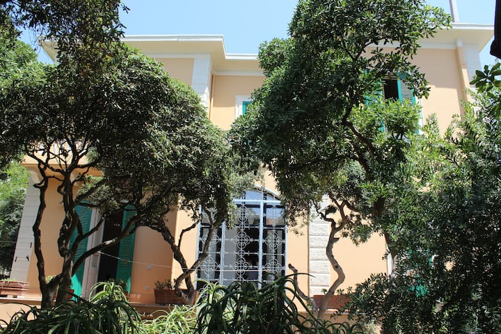 Charming Villa Next To Old Town, Garden, Sea-view - Alghero