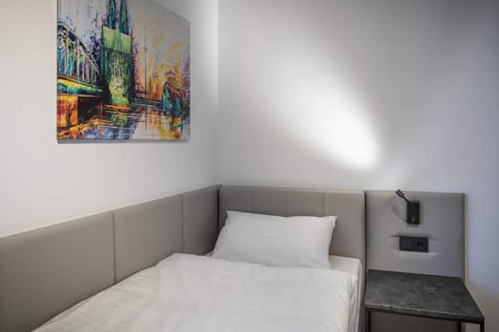 Einzelzimmer - Pulheim