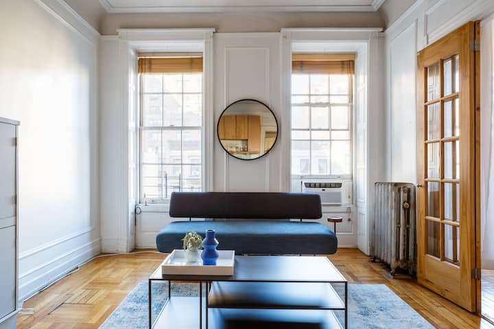 Upper West Side Charming Apt. Near Central Park - New York City