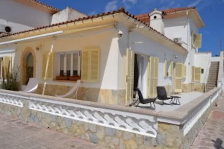 Casa Familiar A Pocos Metros De La Playa - Port de Pollença