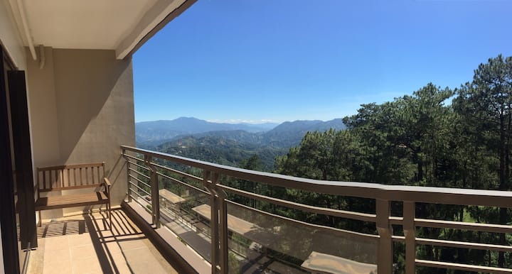 2br Corner Unit W/ 2 Beautiful Balcony Views - Baguio
