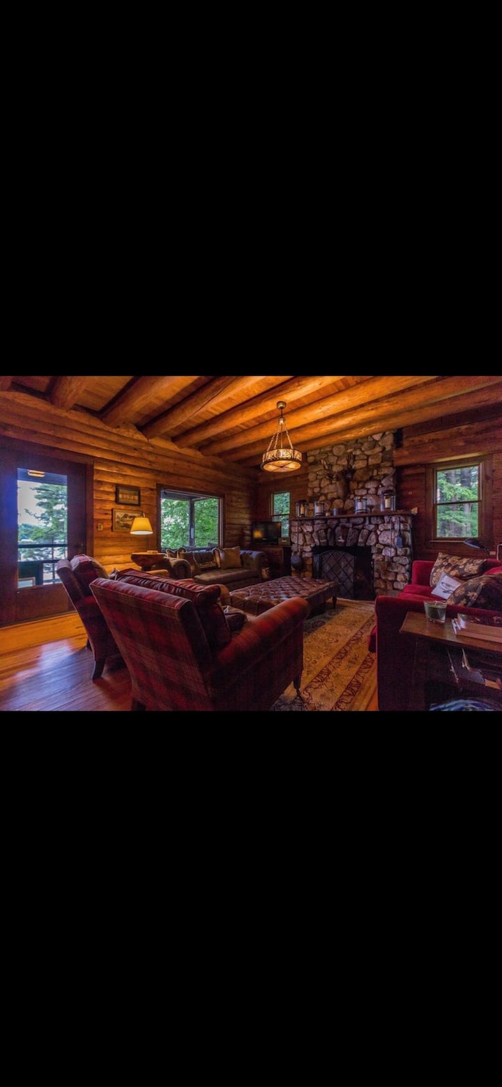 Timeless Adirondack Lakefront Cabin - Old Forge, NY