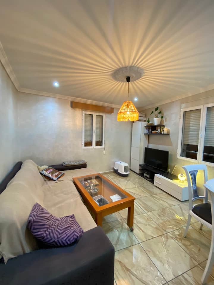 Alquiler De Habitacion En Piso Compartido - Melilla