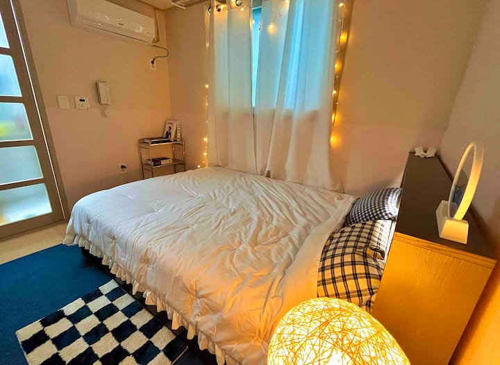 [특가]샤로수길, 2호선 서울대입구역, 퀸배드, 넷플릭스, 장기숙박 - 과천시