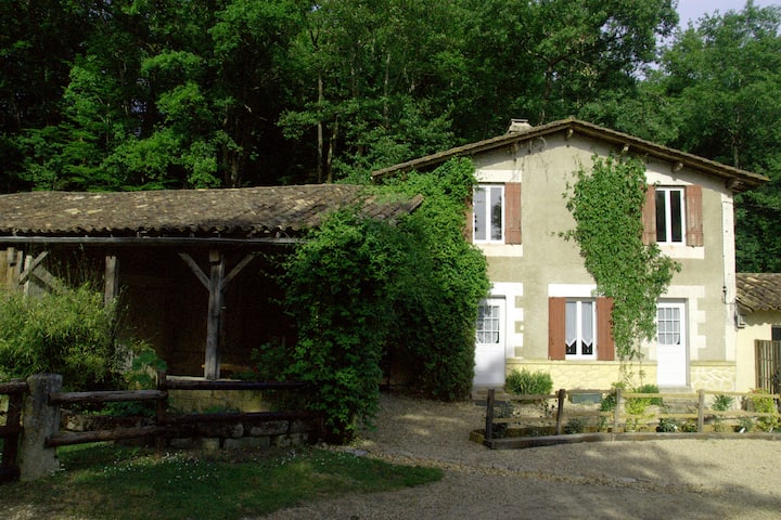 La Gabarre : Gîte Proche De Saint Emilion - Coutras