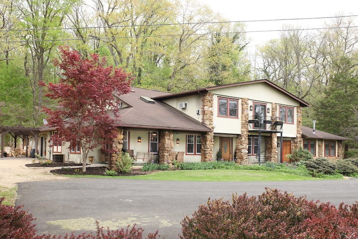 Historic Lodge, Hot Tub, Near Jmu And Resort! - Harrisonburg, VA