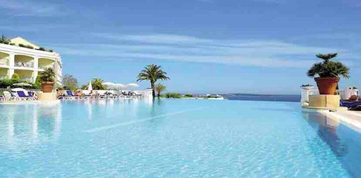 Cannes, Swimming Pool & Tennis - Cannes