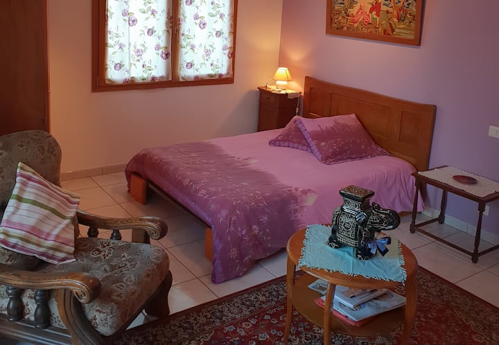 Chambre « Mauve » - Les Rousses
