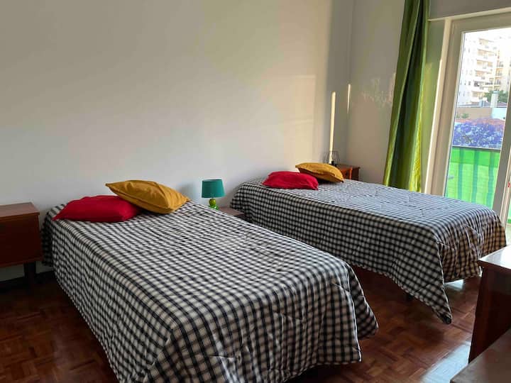 Apartamento Férias T2+2 - Armação de Pêra