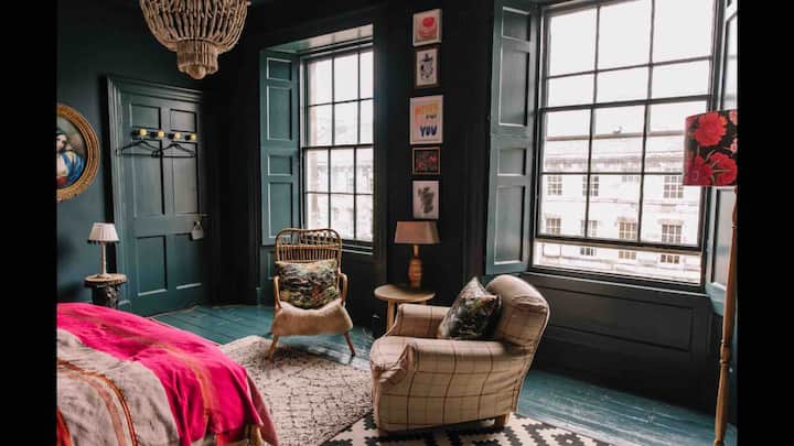 Dreamy New Town (En-suite) Room With A Super King - Leith