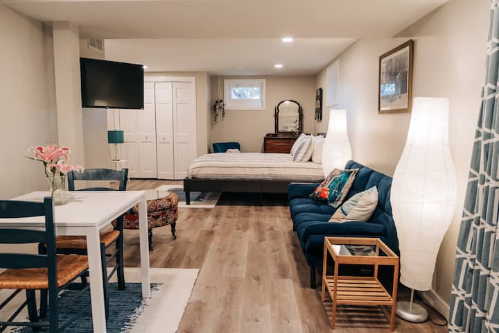 Brand New Apt. W/full Kitchen And Full Gym - Denver