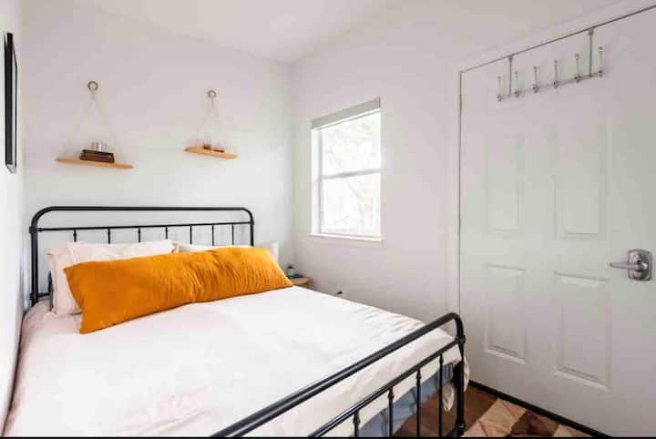 Casita Oaxaca - Stylish Tiny Home In Austin! - Austin, TX