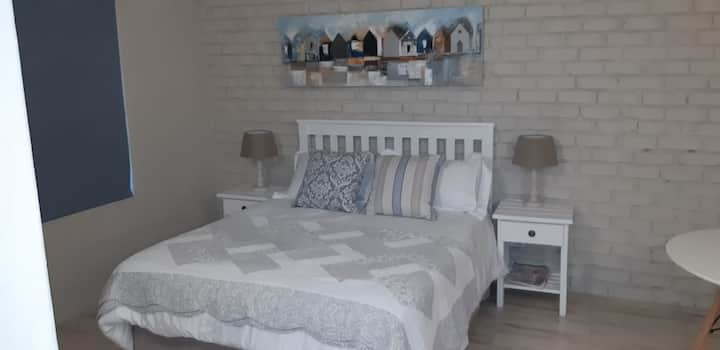 128 Slaapplek Straat - Herolds Bay