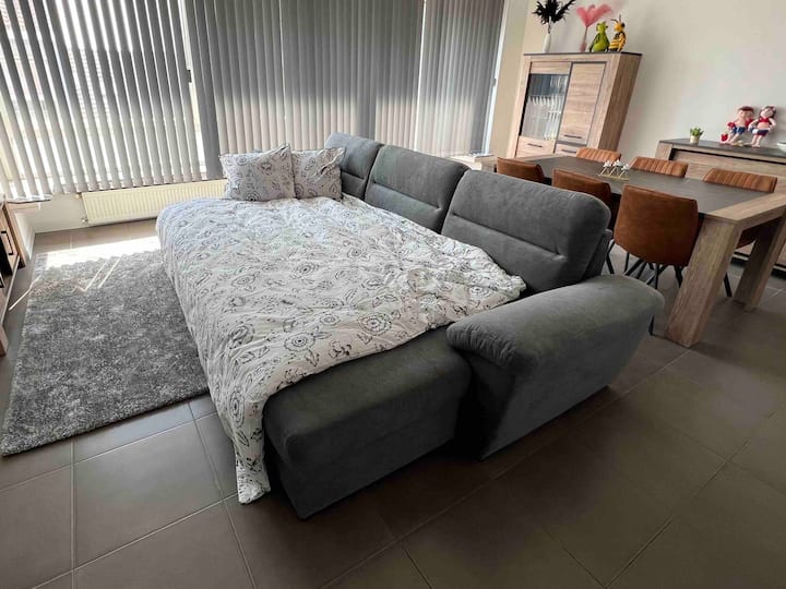 Bright, Spacious Apartment Nearby Beach - Ostende