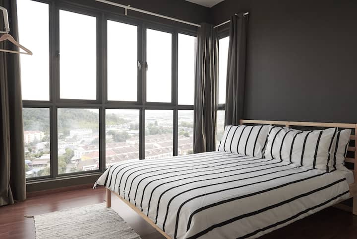 Service Apartment (2br+2bath) With Mall - Seri Kembangan