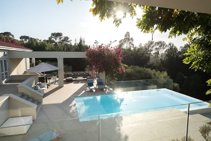 Tranquil 2-acre Hillside Villa W/ Panoramic Views - Somerset West