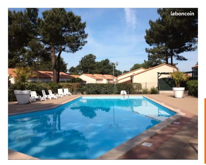 Notre Bol D'air Avec Piscine - La Palmyre