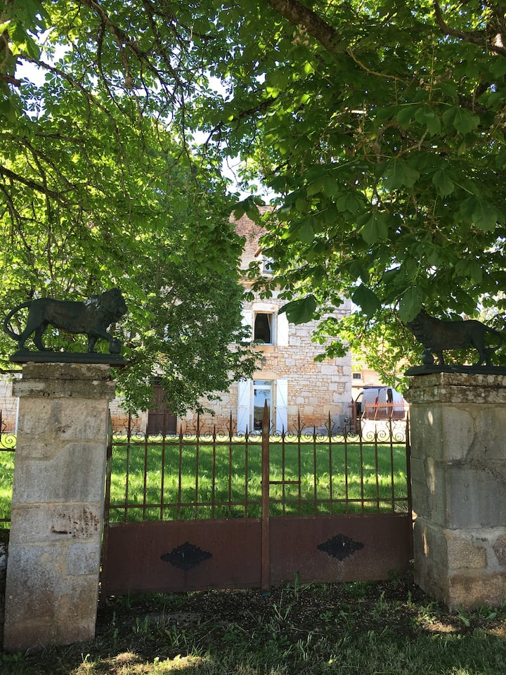Domaine De Pradié, Site Rare, Sauvage Et Préservé - Lot
