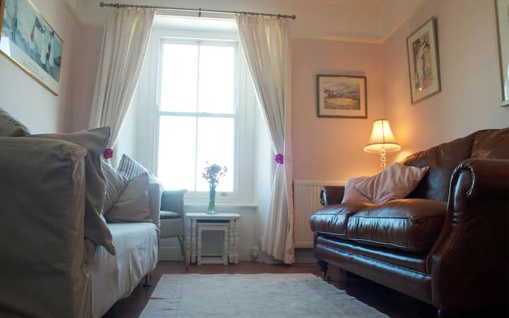 St Ives Apartment - Sea Views, Garden And Parking. - St Ives
