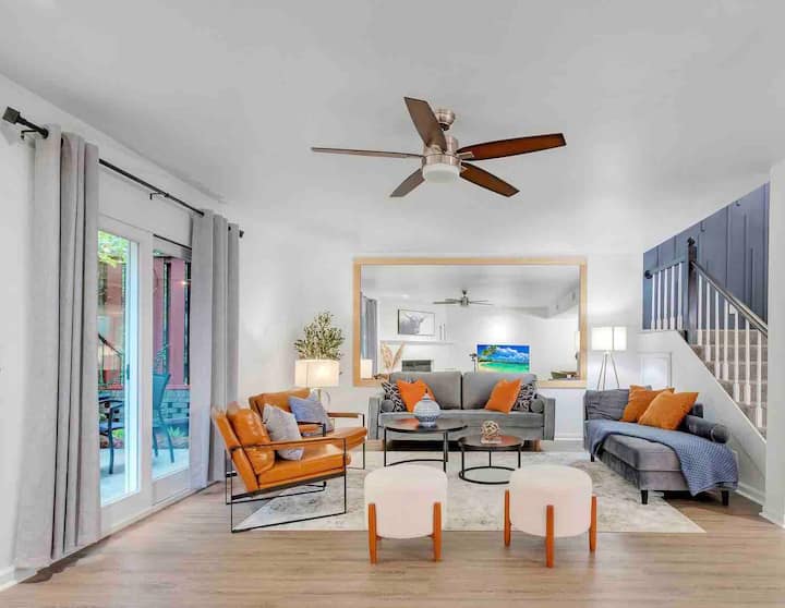 Spacious 2 Br And 2.5 Ba Near Capital, Fsu, & Famu - Tallahassee, FL