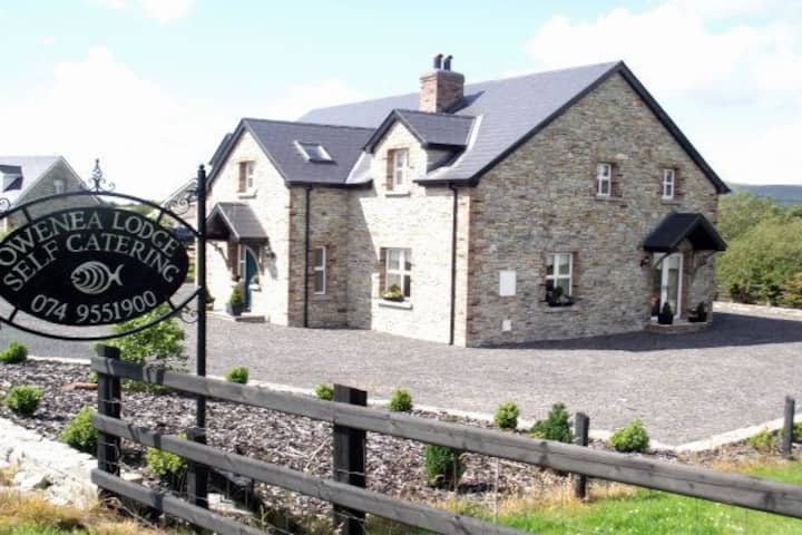 Owenea Lodge, Glenties, Co Donegal. Ireland - Ireland