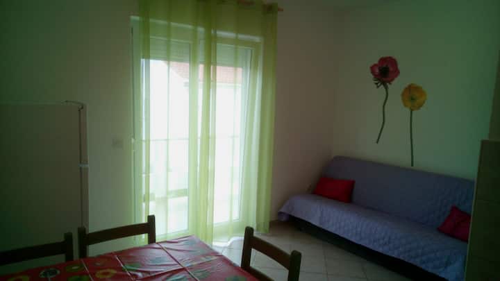 Apartment Lorena For 4 Persons - Novalja