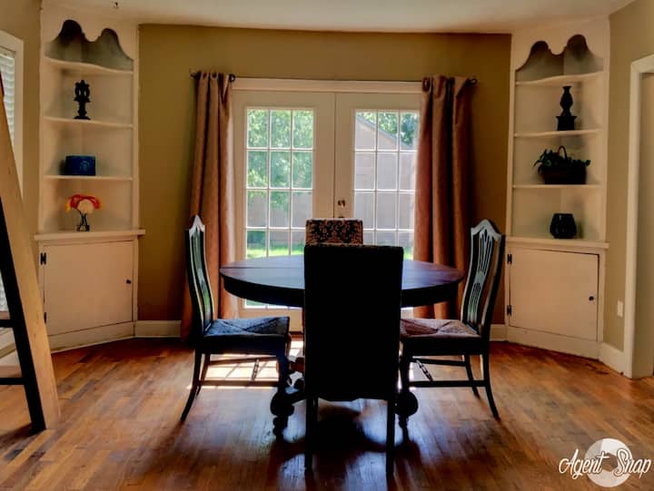 Rustic Roost In Historic Neighborhood - Amarillo, TX