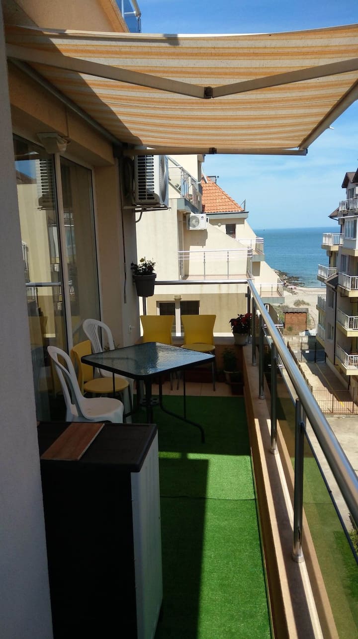 Sea View, 15m Beach/с видом на море, 15м пляж - Pomorie