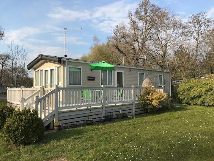 Poppy 26 Luxury 2 Bedrooms Caravan Near New Forest - Bournemouth