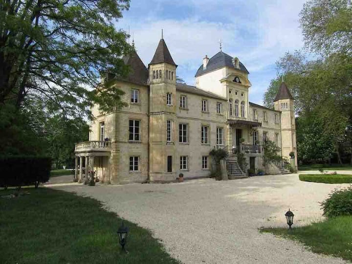 Château Du Four De Vaux Prix Par Nuitée - Nevers