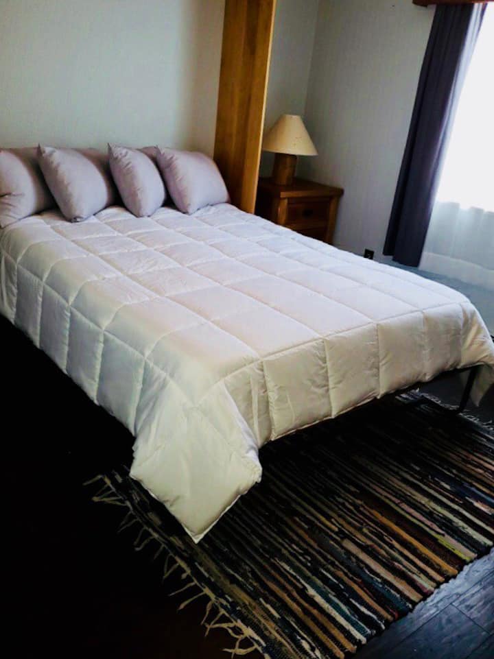 A Comfortable Space For 2 In The Center Of It All! - Dillon, CO