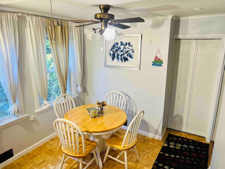 Cozy, Comfortable & Safe Private Bedroom - Auburn Hills, MI