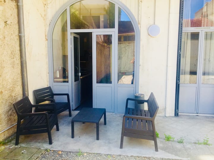 T5 Tarbes Centre, Tout Confort , 6 Couchages - Tarbes